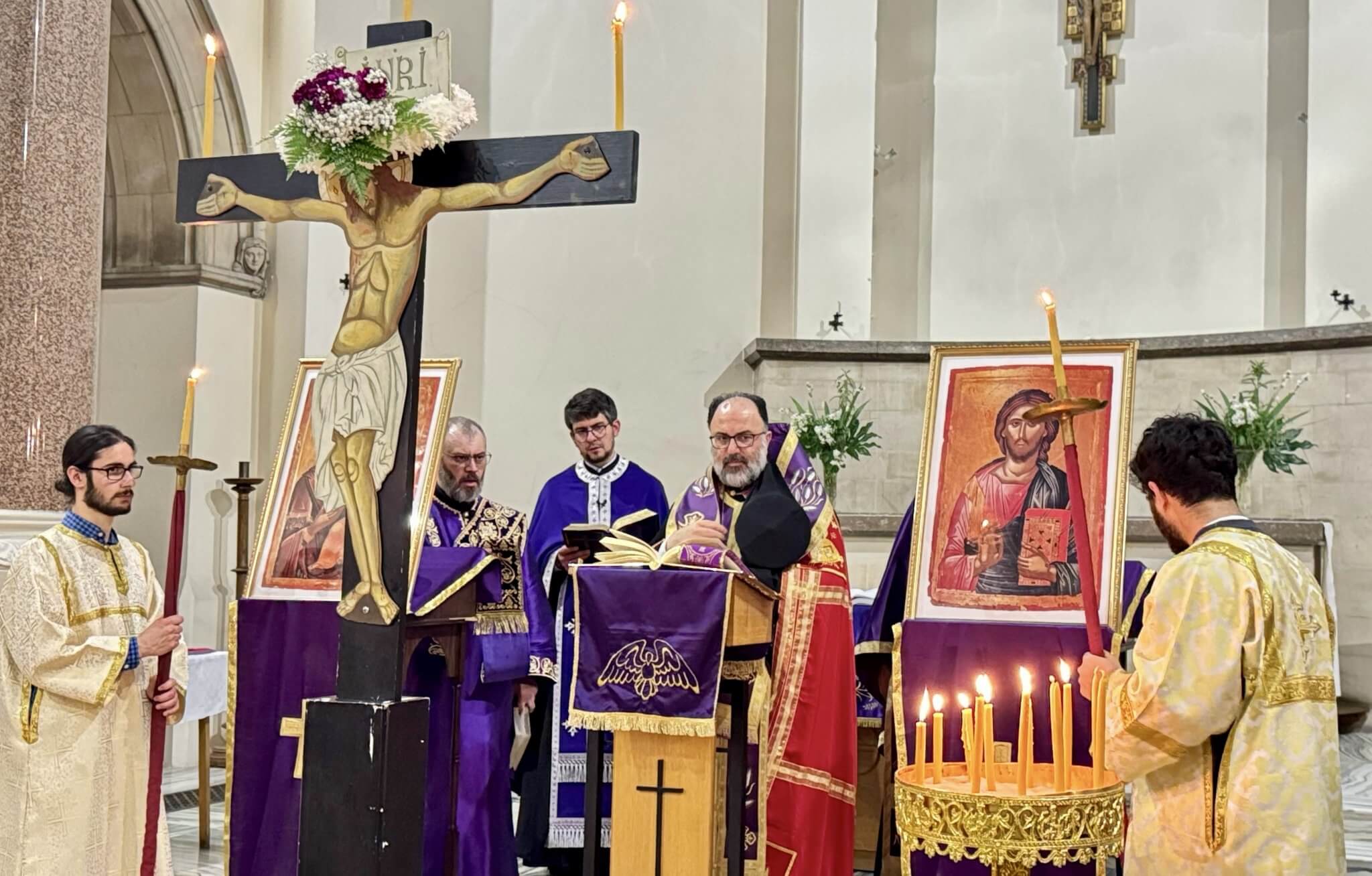 Holy Thursday Services
